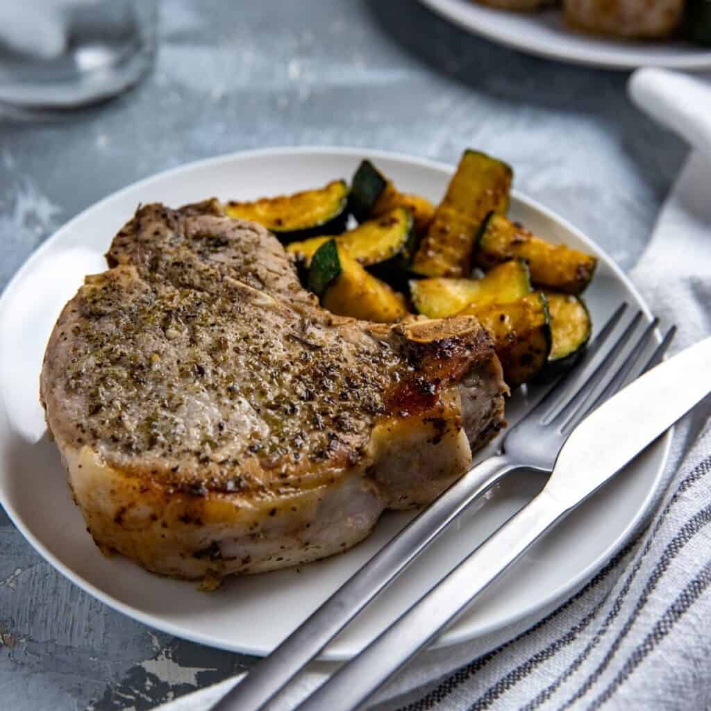 Easy Garlic Butter Pork Chops - My Kitchen Serenity